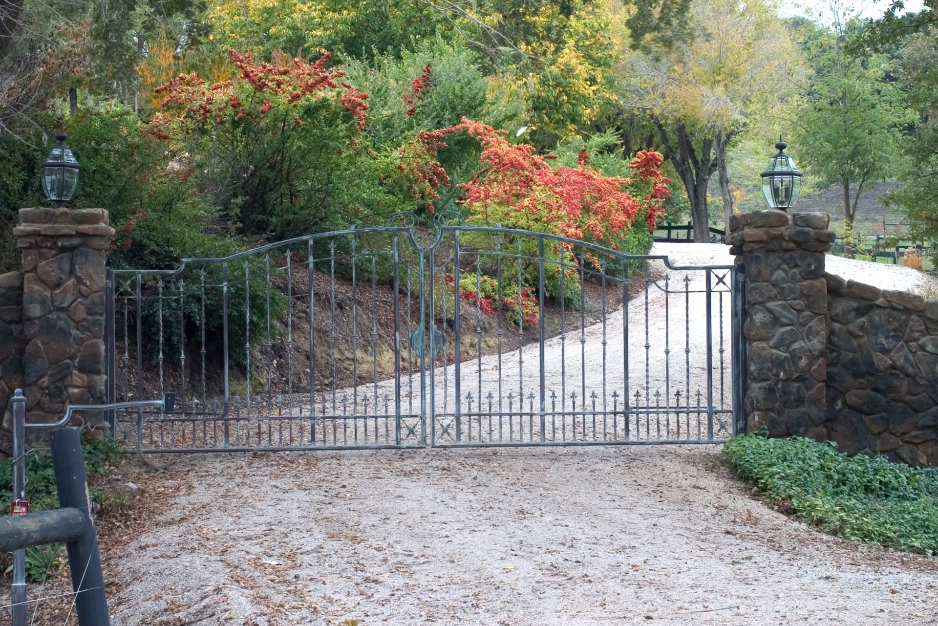 Ultimate Guide To Standard Driveway Gate Width NZ
