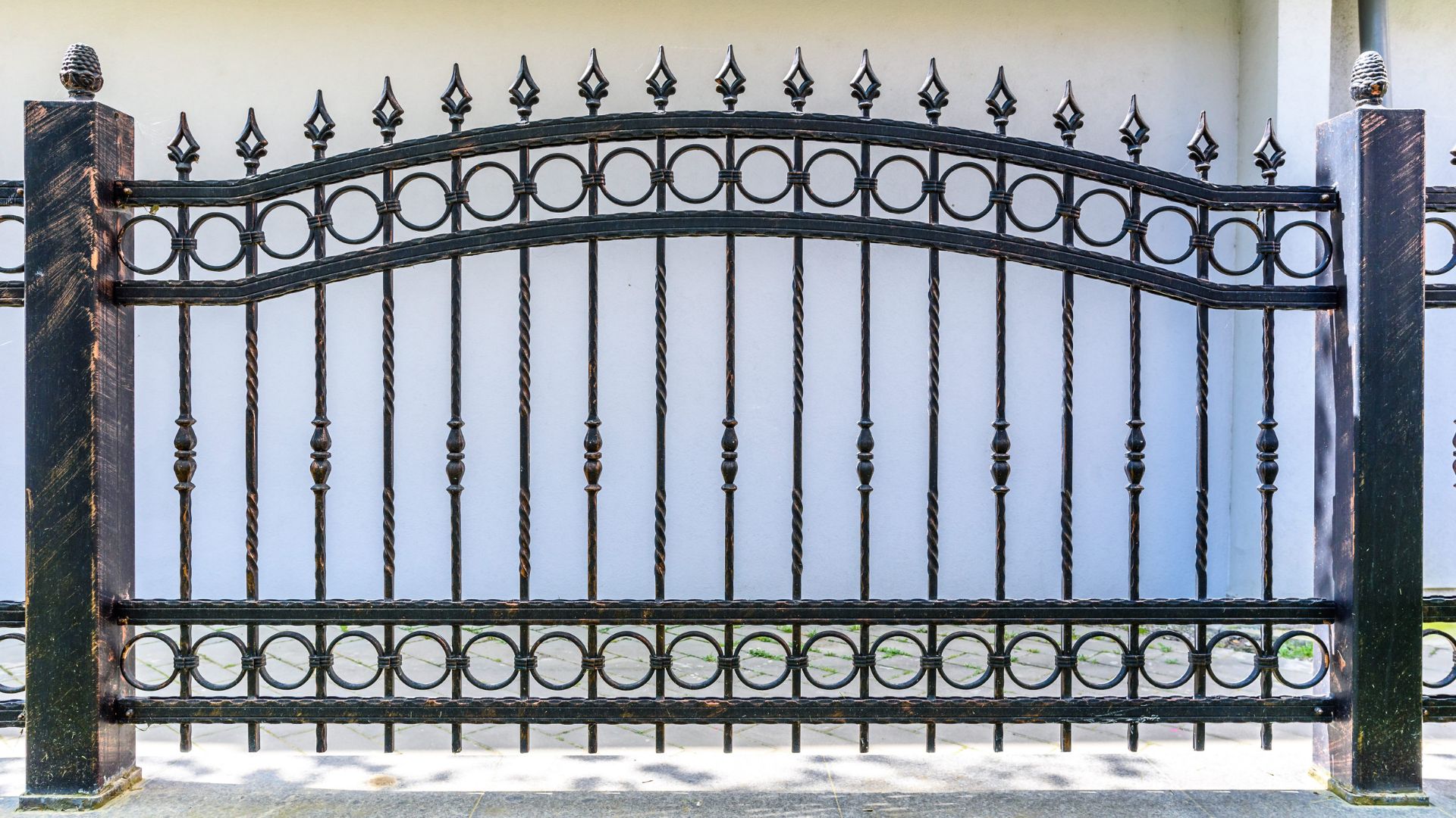 How Much Does It Cost To Install A Fence Gate? Complete Guide To ...
